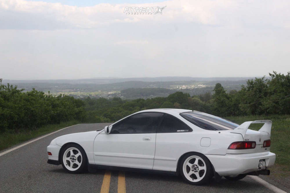 1994 Acura Integra GS-R with 16x7 Rota Slipstreams and Federal 205x40 ...