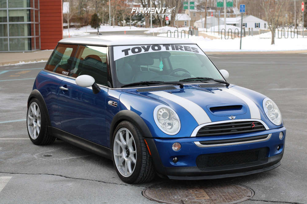 2006 Mini Cooper S with 17x8 Konig Freeform and Toyo Tires 215x45 on ...