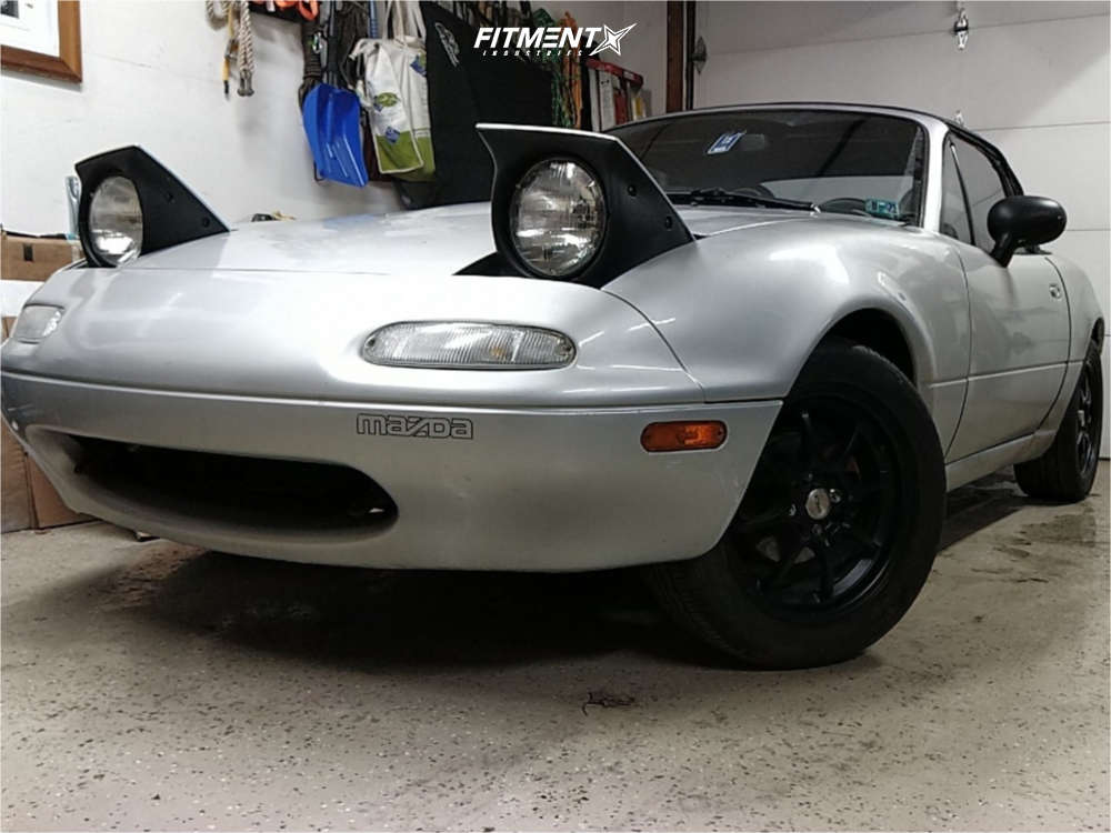 1992 Mazda MX-5 Miata Base with 15x6.5 Konig Helium and Hankook 205x50 ...