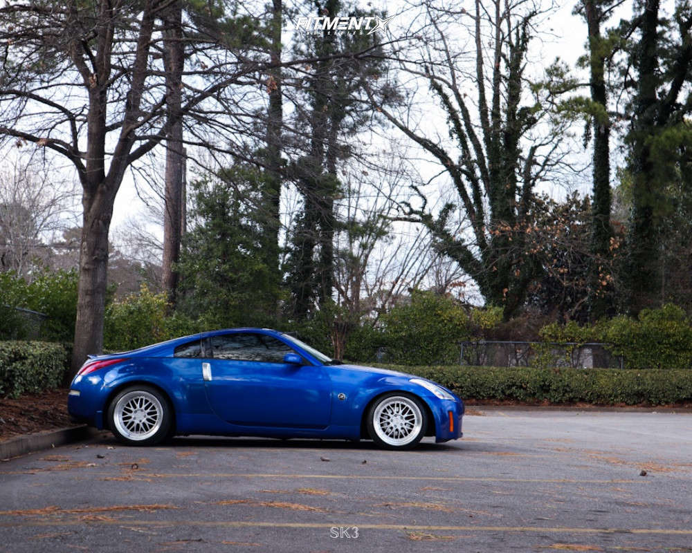 2003 Nissan 350Z Base with 18x9.5 ESR Sr05 and Nexen 245x35 on Stock ...