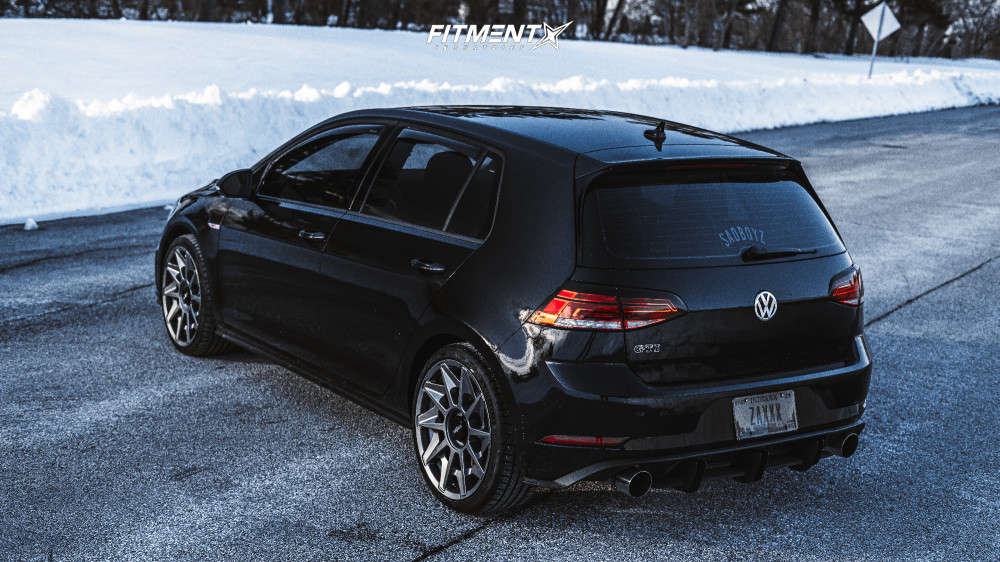 2019 Volkswagen GTI SE with 19x8.5 Rotiform Cvt and Michelin 235x35 on ...