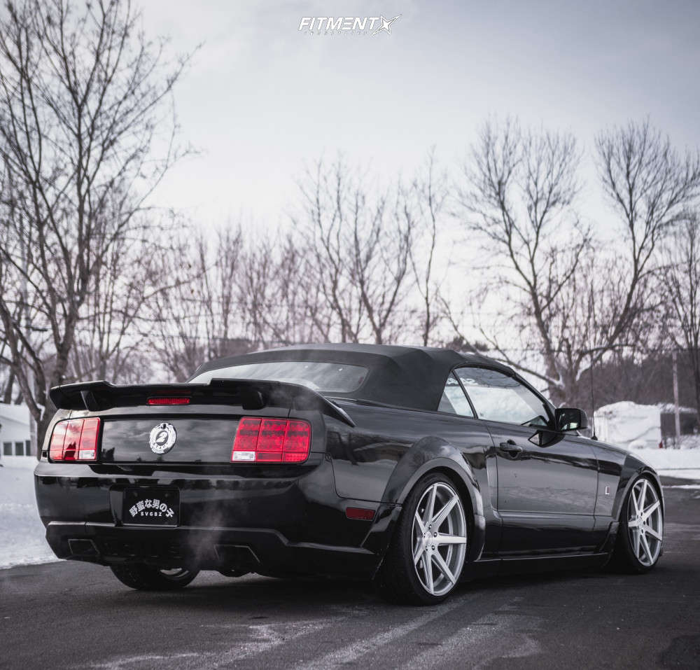 2007 Ford Mustang GT with 20x9 Rohana Rc7 and Firestone 225x35 on ...