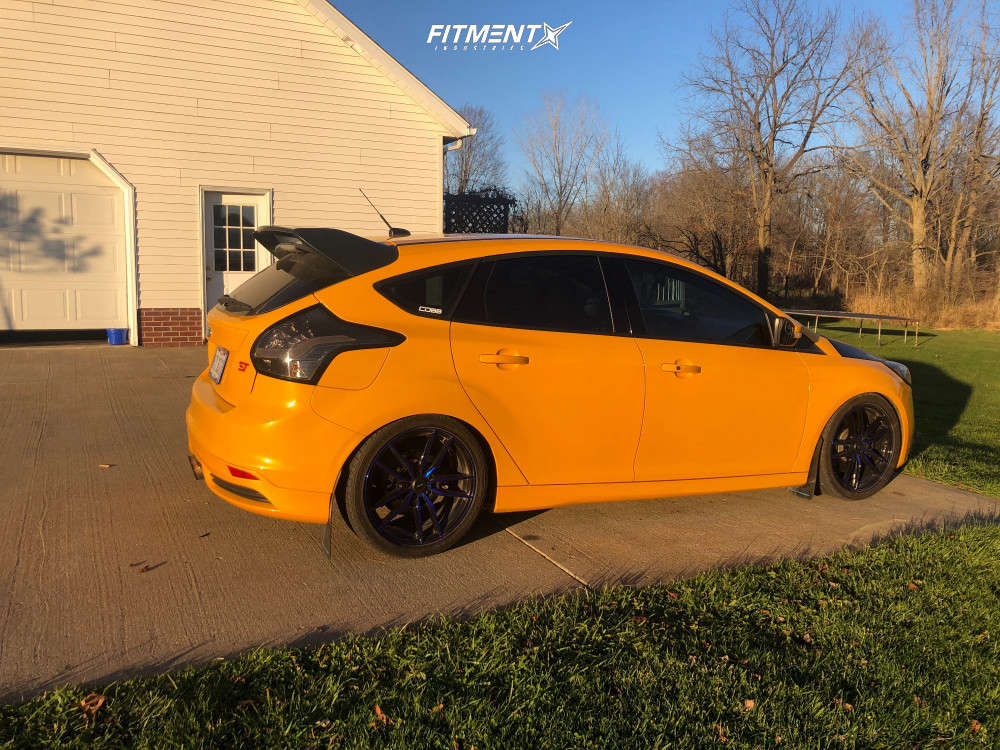 2013 Ford Focus ST with 18x8 Konig Myth and Kenda 235x40 on Coilovers ...