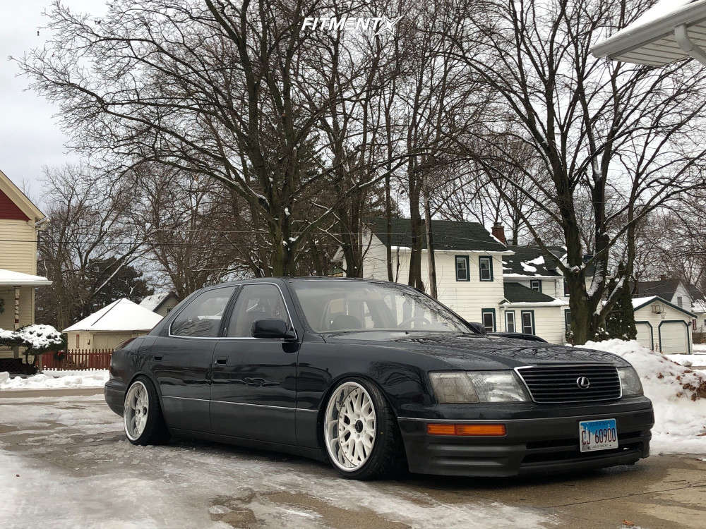 1995 Lexus LS400 Base with 17x9.5 Weds Erm and Federal 205x40 on ...