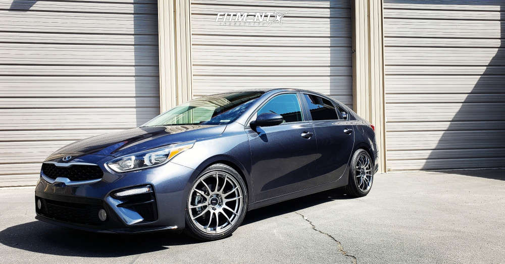 2019 Kia Forte LXS with 18x8.5 AVID1 AV20 and Sentury 225x40 on ...