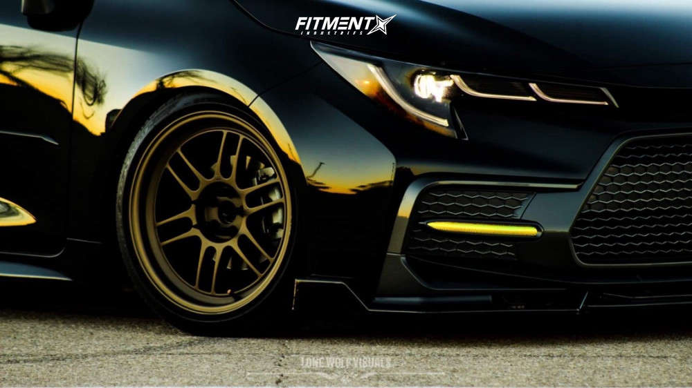 2020 Toyota Corolla XSE with 18x8.5 ESR Sr11 and Dunlop 225x40 on ...