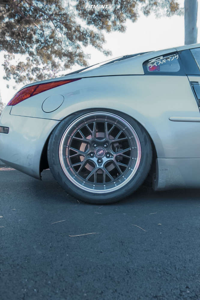 2004 Nissan 350Z Base with 19x10.5 ESR Cs11 and Nitto 245x45 on ...