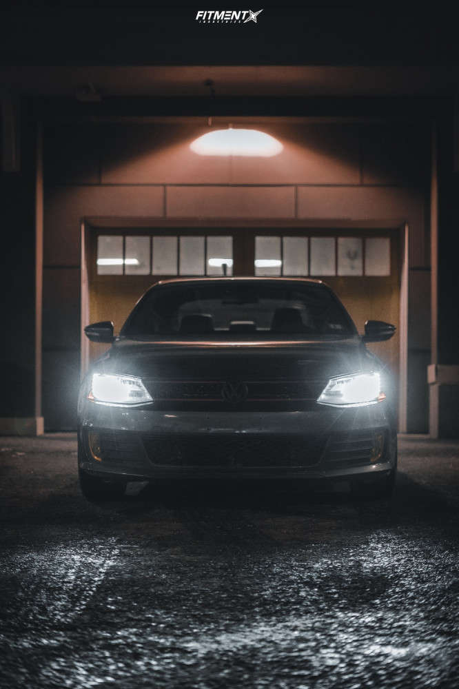 2015 Volkswagen Jetta GLI SEL with 18x8 Enkei Raijin and Continental ...