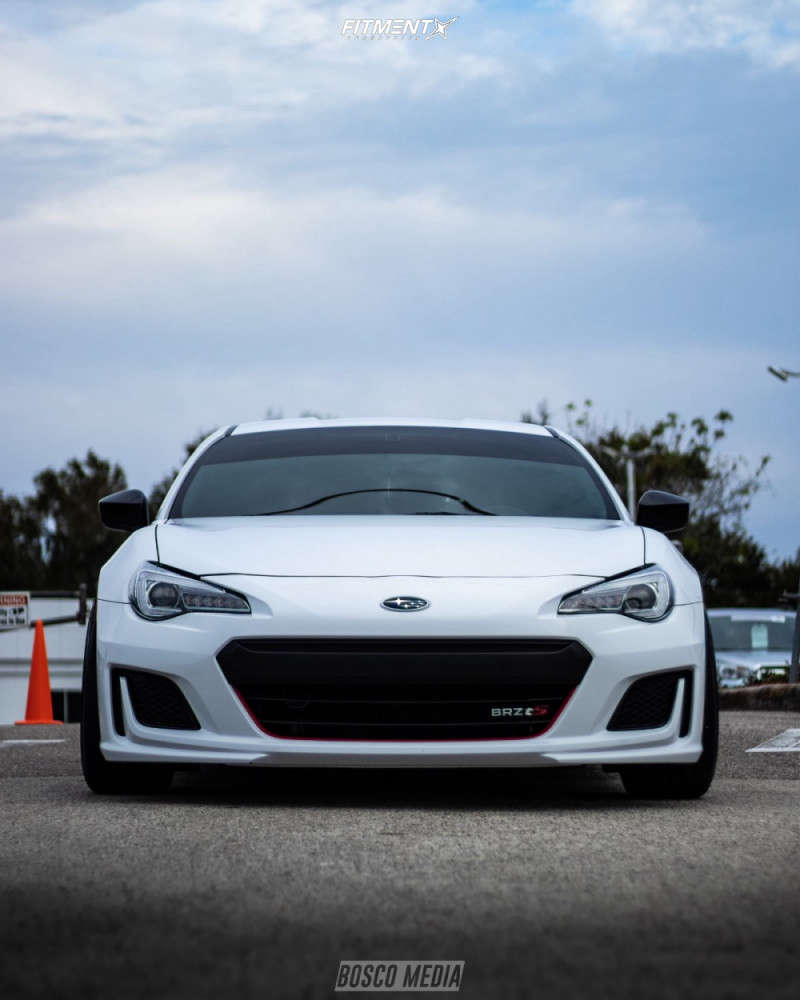 2020 Subaru BRZ TS with 18x9.5 ESR Sr01 and Hankook 225x40 on Coilovers ...