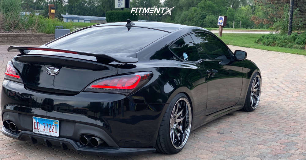 2011 Hyundai Genesis Coupe 2.0T 2dr Coupe (2.0L 4cyl Turbo 6M) with ...