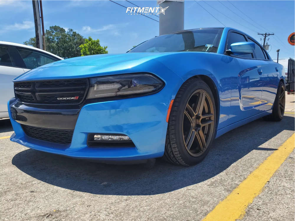 2015 Dodge Charger R/T with 20x9 Velgen Split5 and Hankook 245x45 on ...