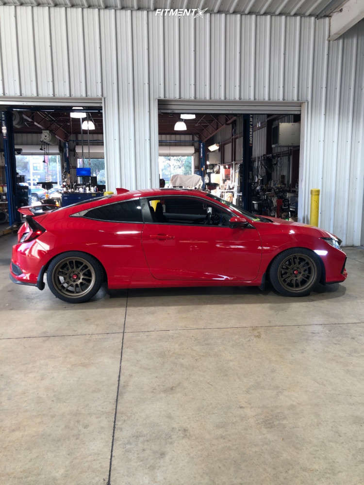 2019 Honda Civic Si with 18x9.5 Aodhan Ah07 and Hankook 245x40 on ...