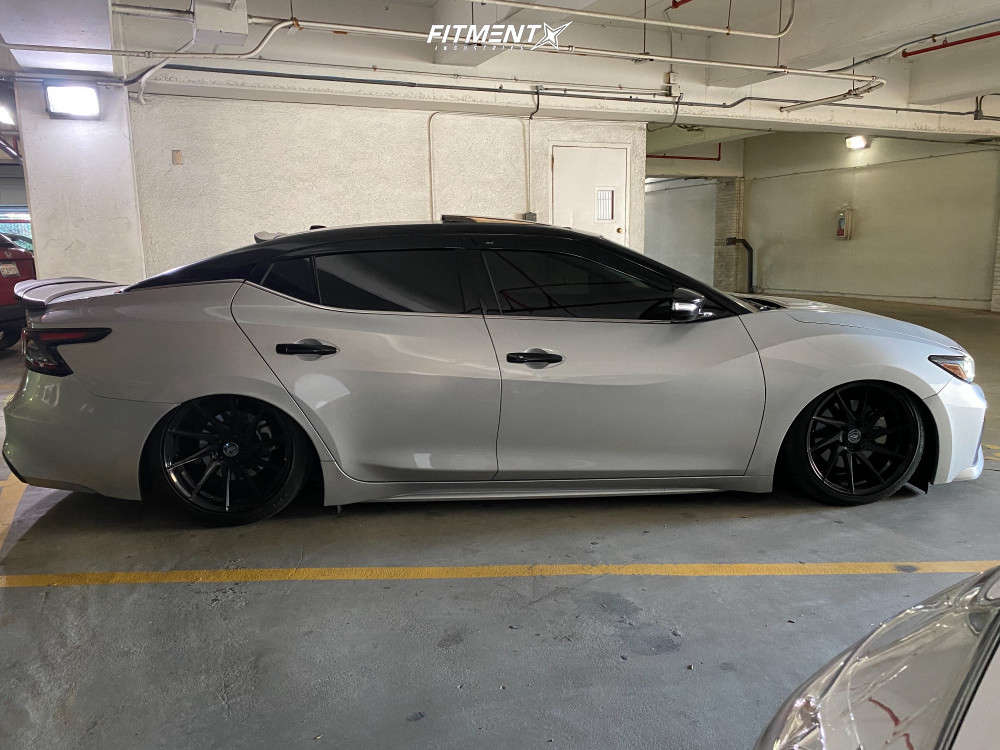 2019 Nissan Maxima SL with 19x9.5 Forgestar F10d and Accelera 245x35 on ...