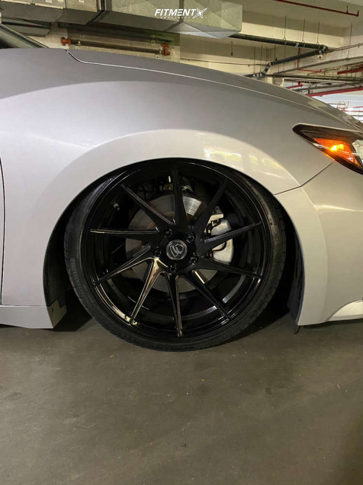 2019 Nissan Maxima SL with 19x9.5 Forgestar F10d and Accelera 245x35 on ...