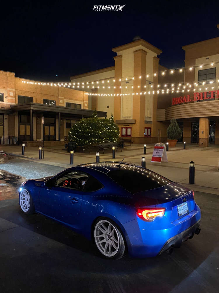 2013 Subaru BRZ Premium with 18x9.5 ESR Cs8 and Vercelli 225x40 on ...