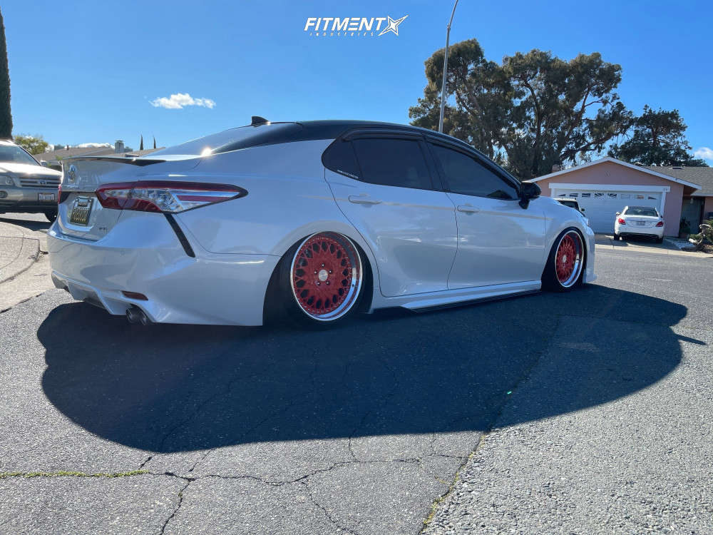2020 Toyota Camry XSE with 19x9.5 Heritage Fuji and Toyo Tires 235x35 ...