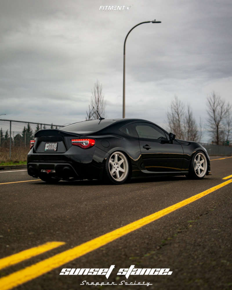 2013 Subaru BRZ Premium with 18x9.5 ESR Sr07 and Milestar 245x35 on ...