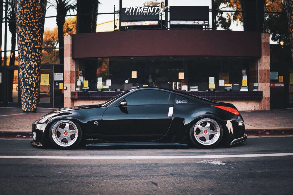 2008 Nissan 350Z Base with 18x9.5 SSR Koenigs and Hercules 225x40 on ...