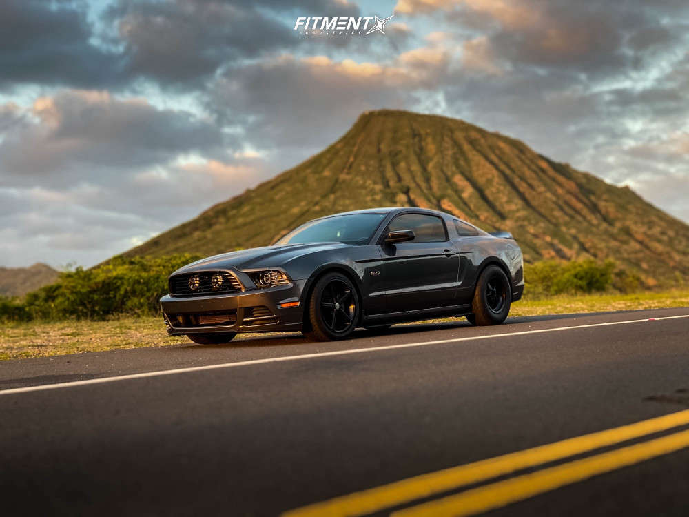 2014 Ford Mustang GT with 18x9.5 Steeda Ultra-Lite and Sumitomo 275x45 ...