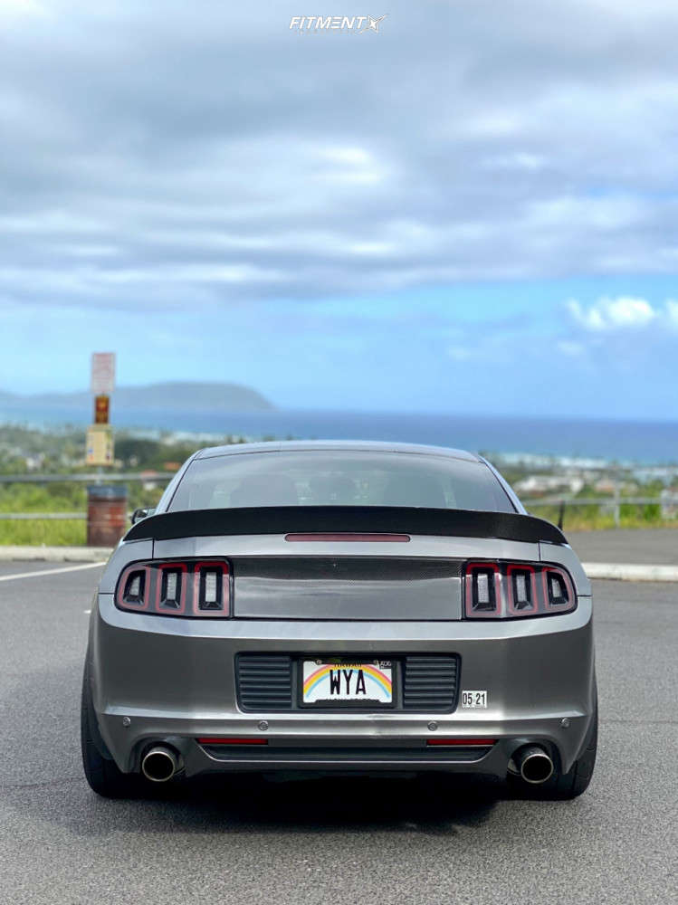 2014 Ford Mustang GT with 18x9.5 Steeda Ultra-Lite and Sumitomo 275x45 ...