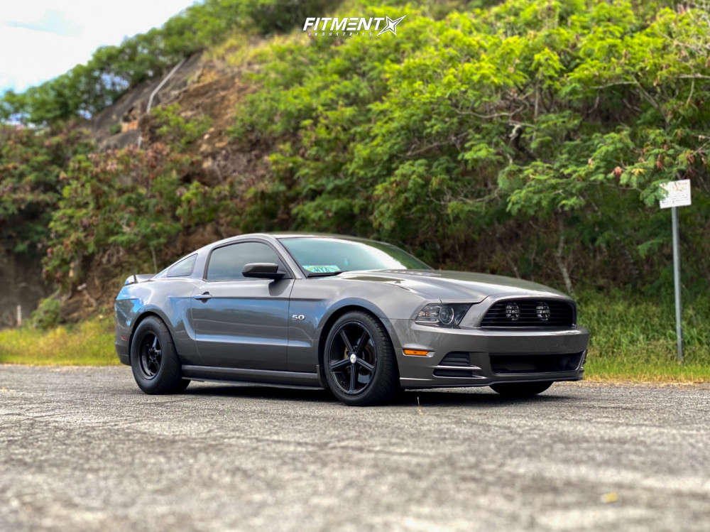 2014 Ford Mustang GT with 18x9.5 Steeda Ultra-Lite and Sumitomo 275x45 ...