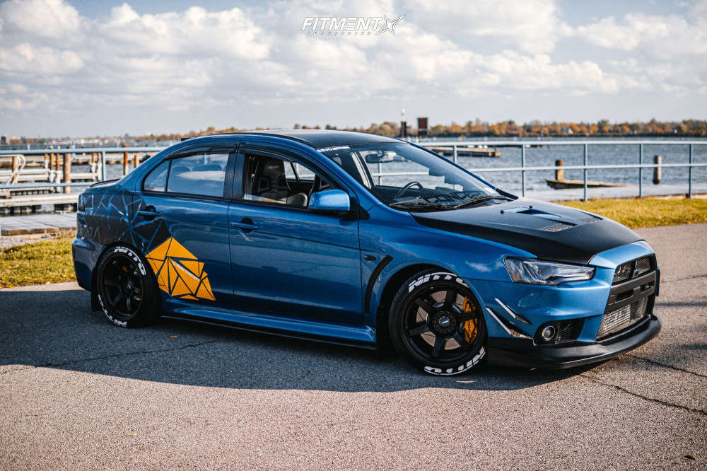 2011 Mitsubishi Lancer Evolution MR with 18x10.5 Gram Lights 57dr and ...