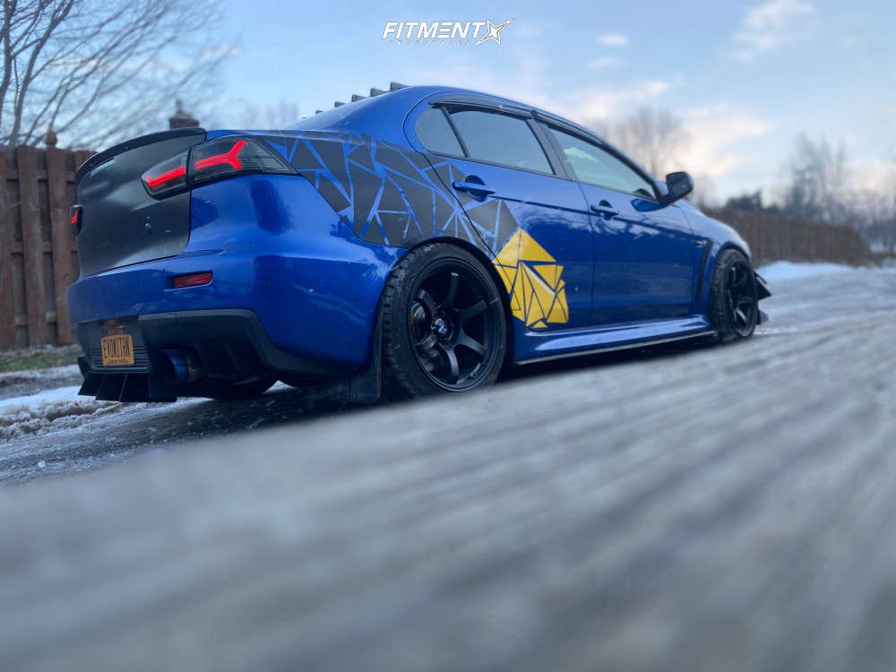 2011 Mitsubishi Lancer Evolution MR with 18x10.5 Gram Lights 57dr and ...