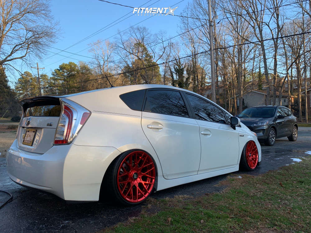2013 Toyota Prius Three with 18x9.5 Rotiform Rse and Atrezzo 215x35 on ...