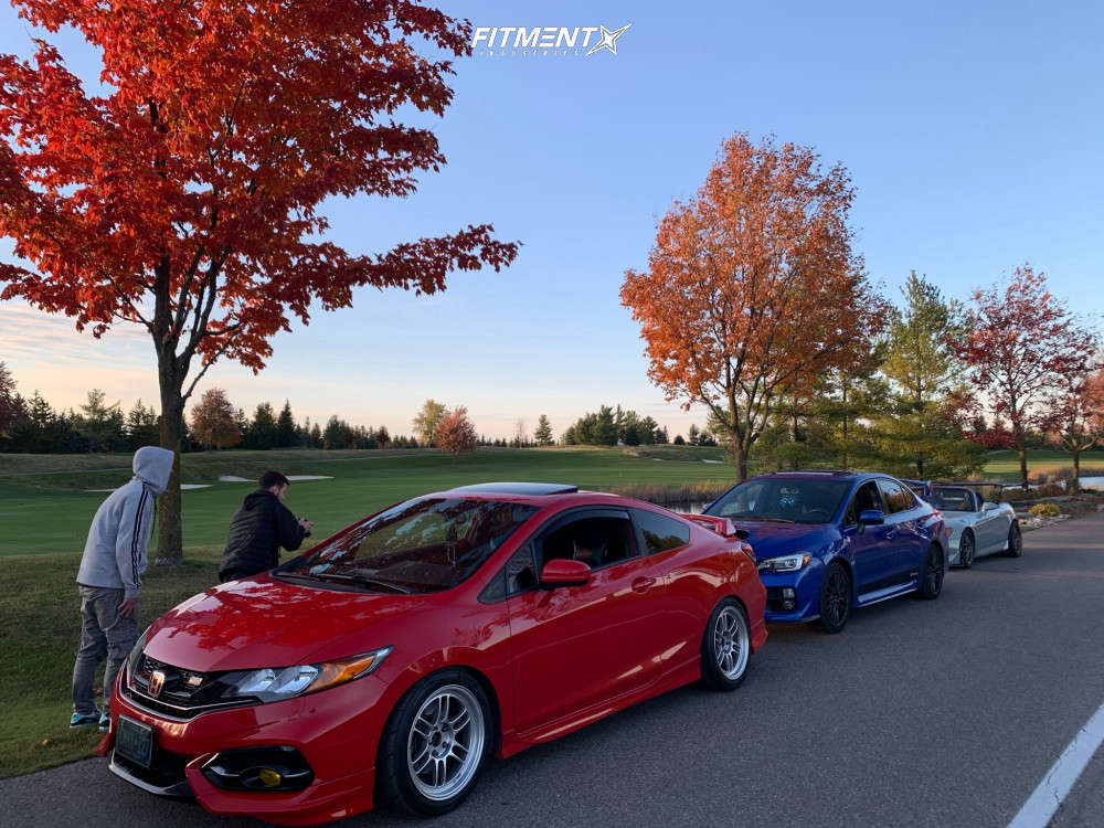 2015 Honda Civic Si with 17x9 Enkei Rpf1 and Toyo Tires 245x40 on ...
