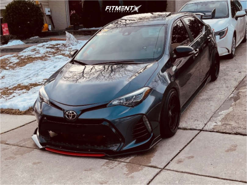 2018 Toyota Corolla SE with 18x9.5 ESR Cs2 and Achilles 225x40 on ...