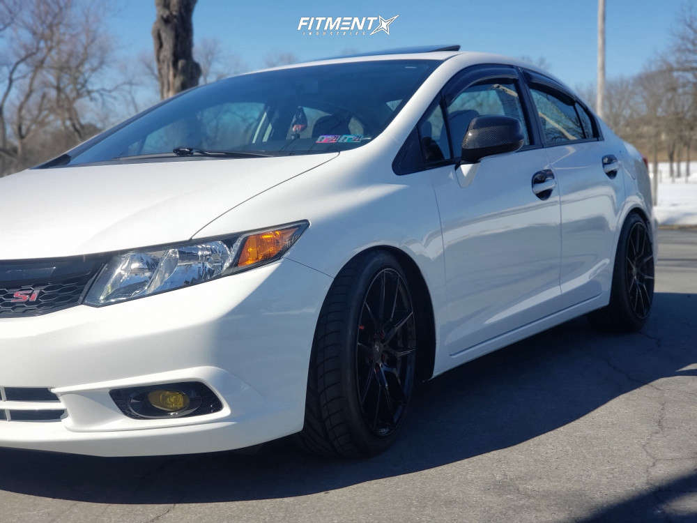 2012 Honda Civic Si with 18x8.5 Option Lab R716 and Nitto 225x40 on ...