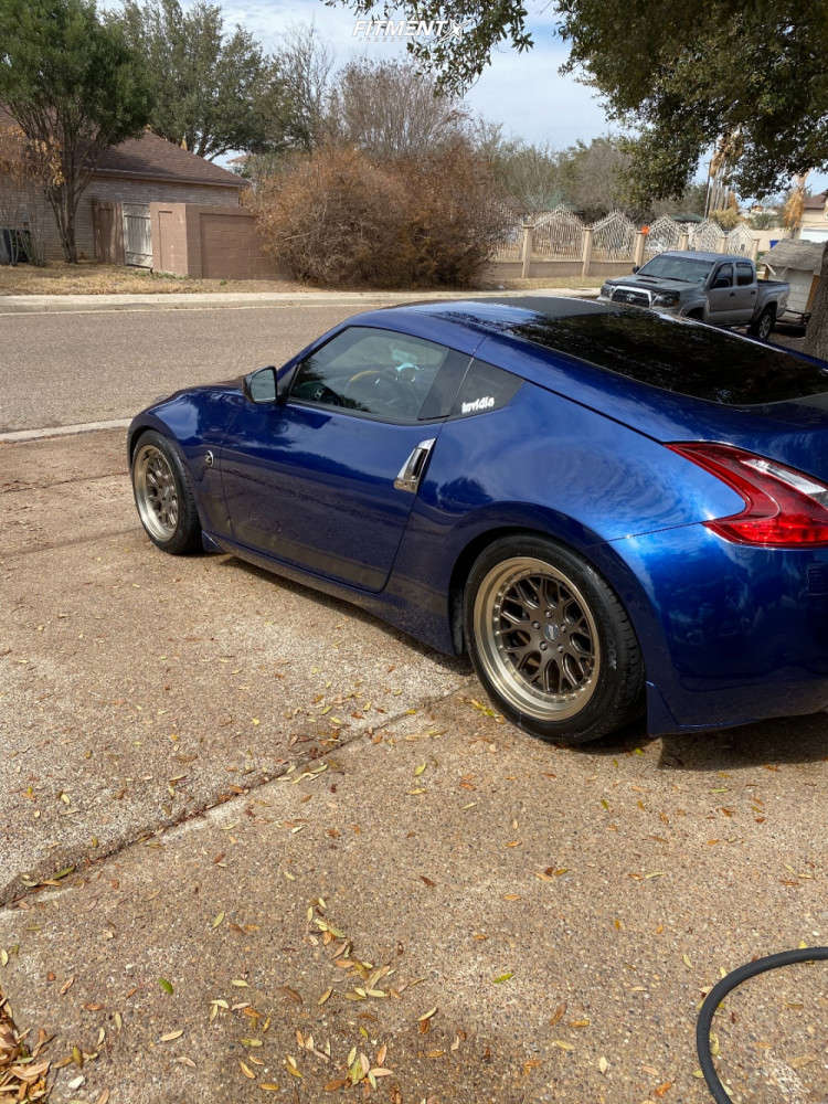 2019 Nissan 370Z Heritage Edition with 18x9.5 ESR Cs1 and Hankook ...