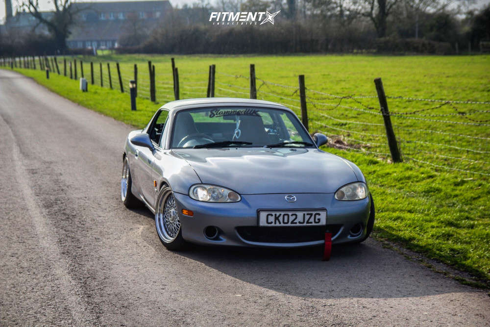 2002 Mazda MX-5 Miata Base with 16x8 Japan Racing Jr9 and Nankang ...