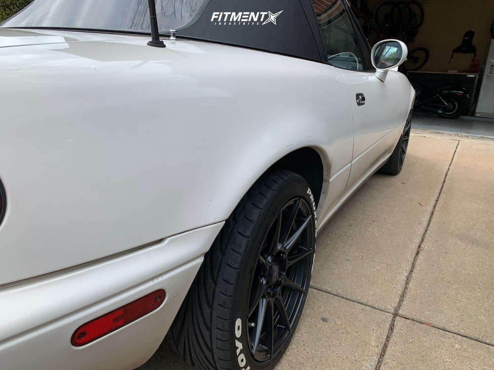 1994 Mazda Miata Base with 15x7 Advanti Racing Storm S1 and Toyo Tires ...