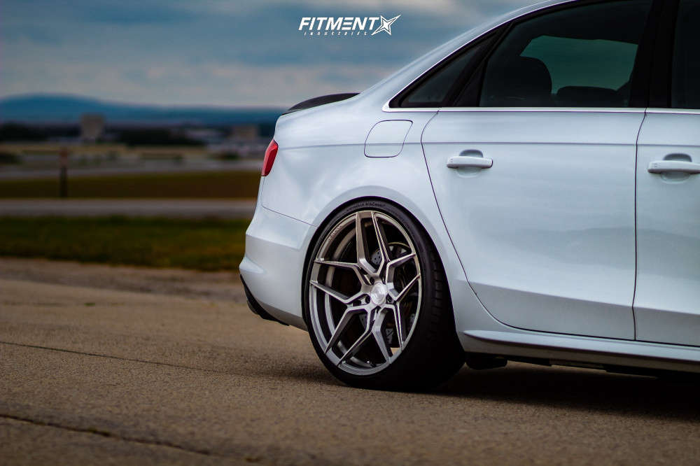 2013 Audi S4 Base with 20x10 Rohana Rfx11 and Hankook 255x30 on ...