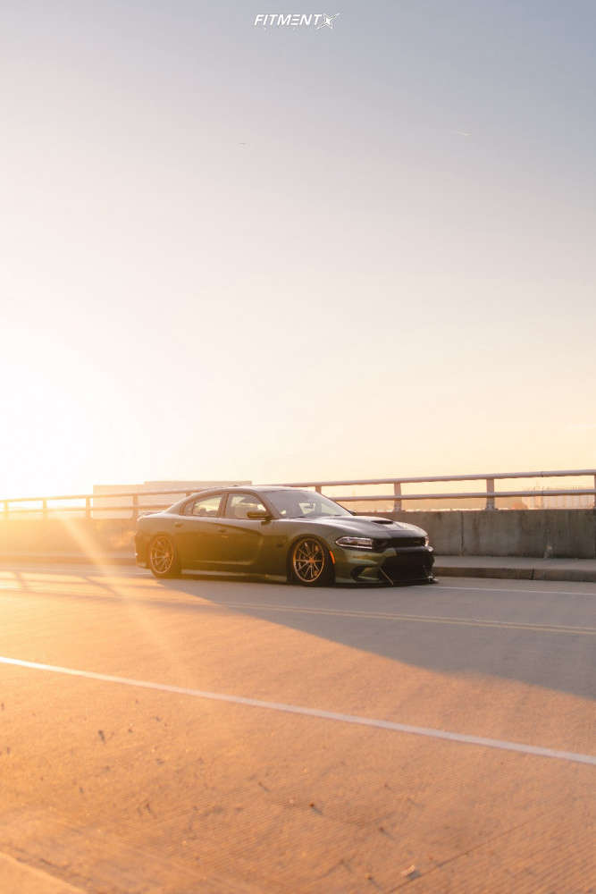 2019 Dodge Charger Scat Pack 392 with 20x10 Ferrada CM2 and Cooper ...