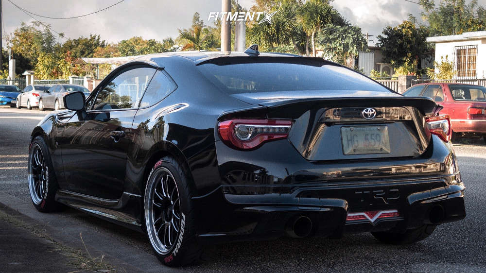 2019 Toyota 86 Base with 18x9.5 Cosmis Racing Xt-206r and Federal ...