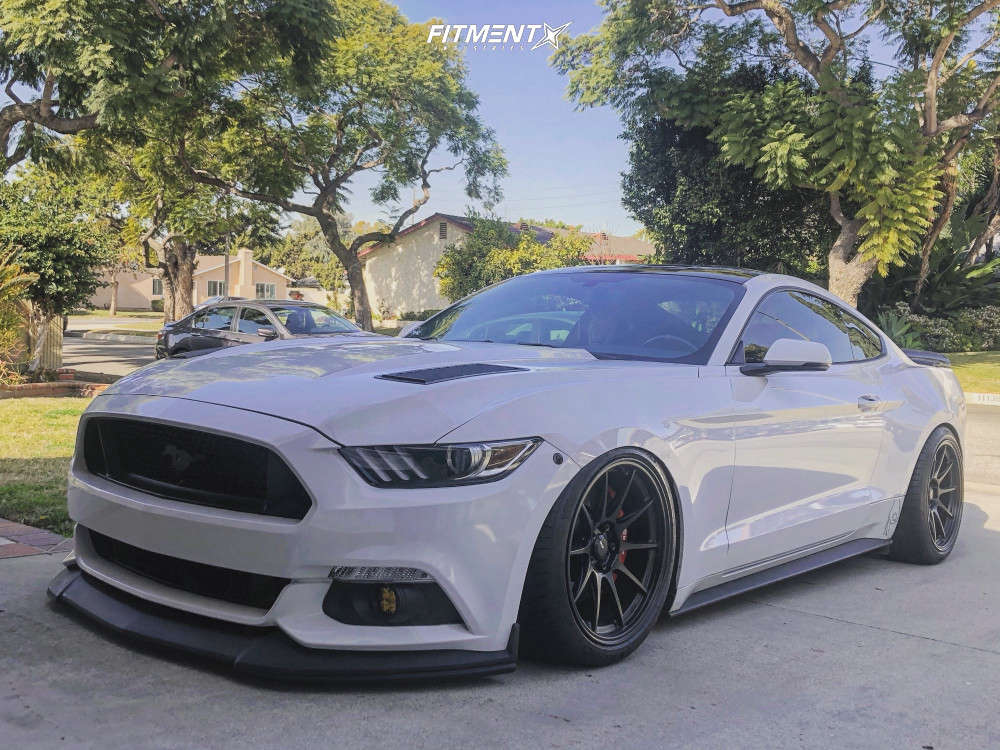 2017 Ford Mustang EcoBoost Premium with 19x10.5 Konig Dekagram and ...