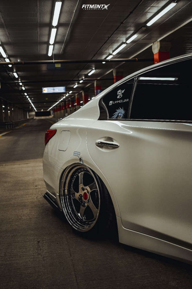 2016 INFINITI Q50 Premium with 19x9.5 ESR Sr02 and Federal 225x35 on Air Suspension | 1554524 ...