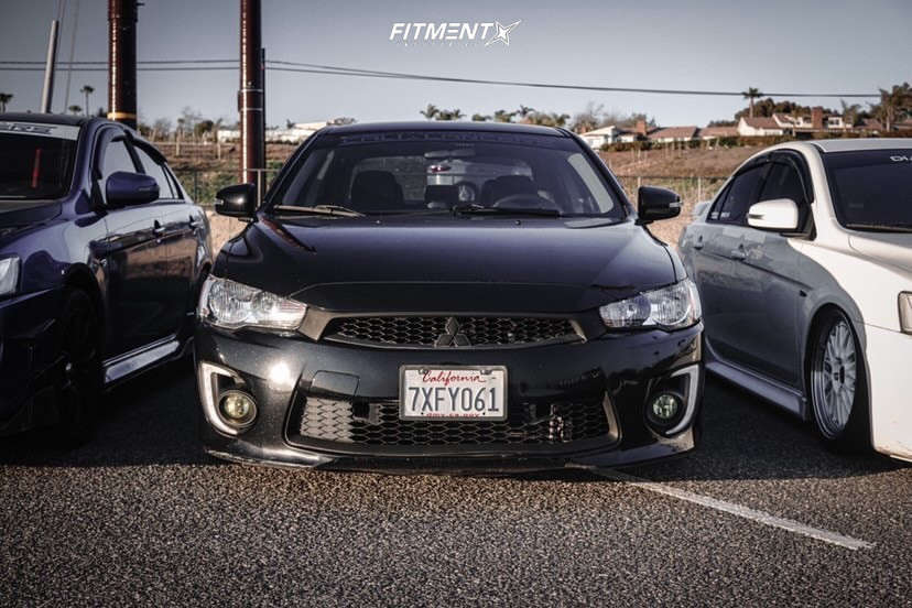 2017 Mitsubishi Lancer SE with 18x8.5 MST Suzuka and Nankang 225x40 on ...