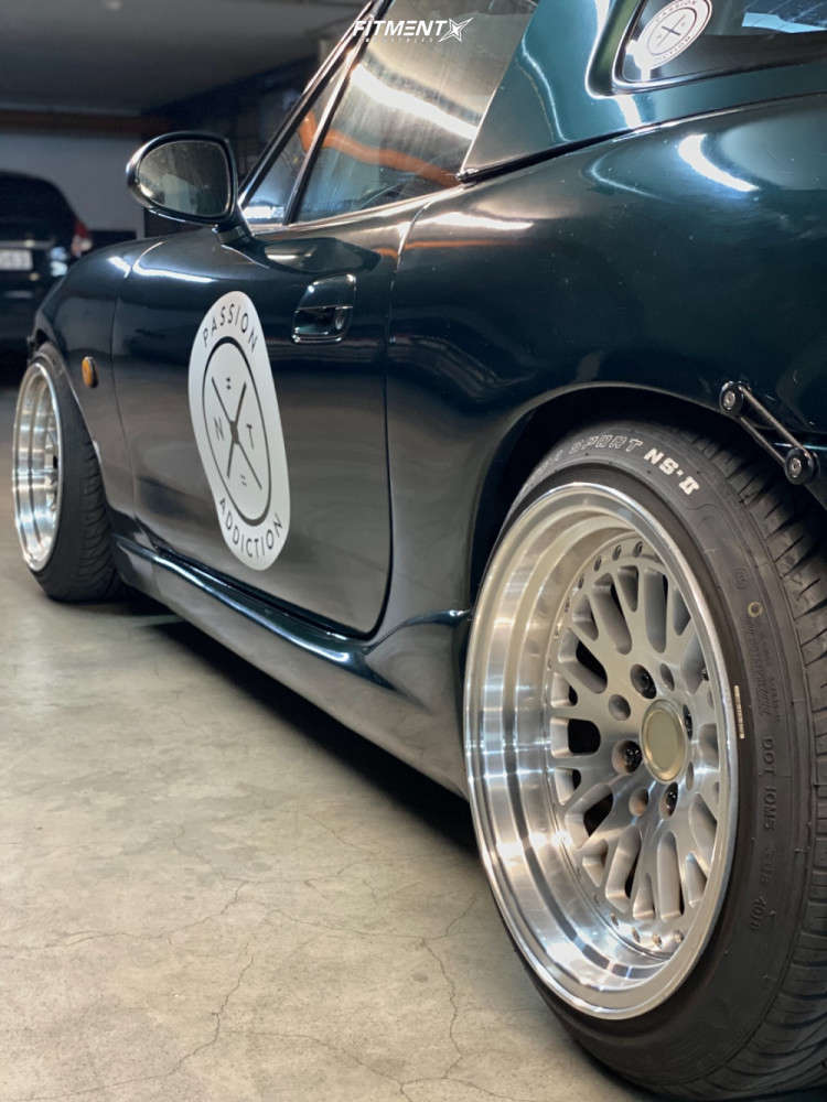 1998 Mazda MX-5 Miata Base with 15x9 Japan Racing JR10 and Nankang ...