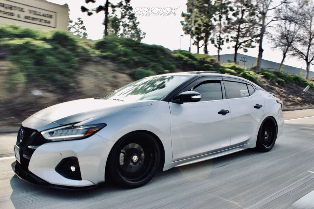 Nissan Maxima 2022 Custom