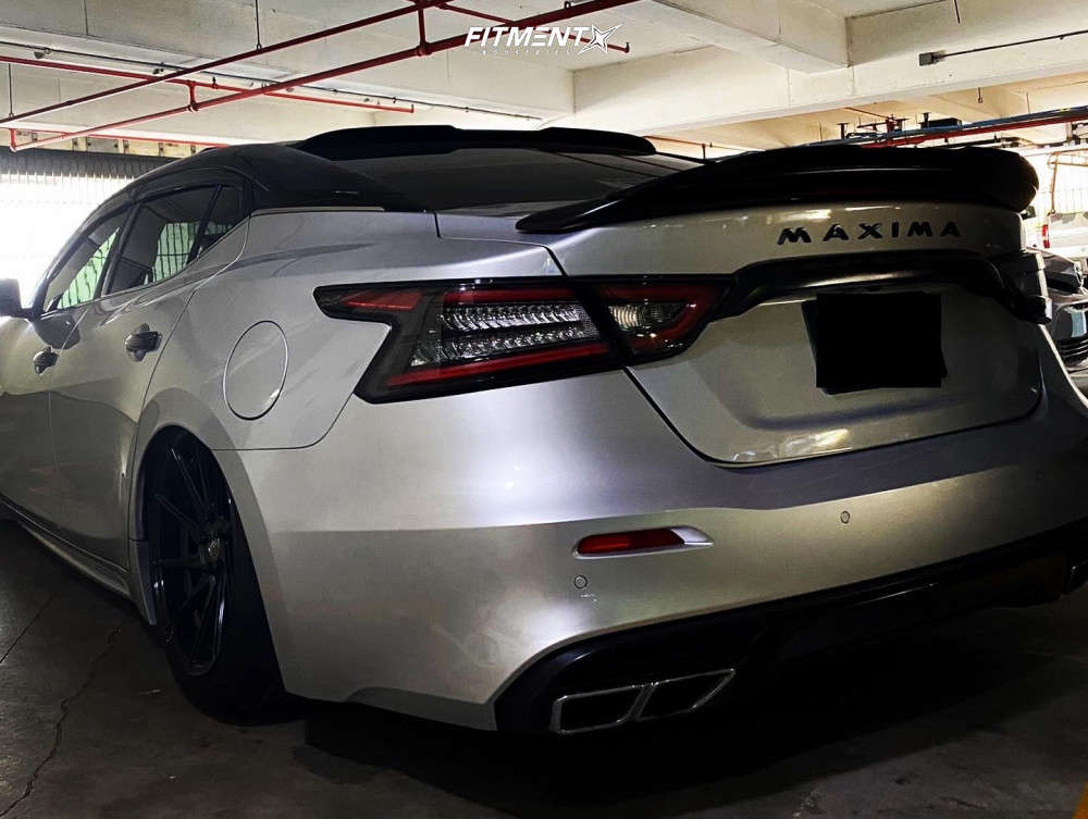 2019 Nissan Maxima SL with 19x9.5 Forgestar F10d and Continental 245x35 ...