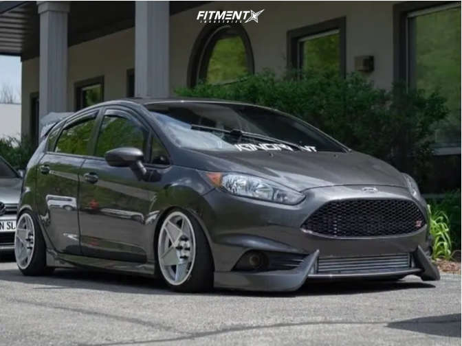 2017 Ford Fiesta ST with 16x8 3SDM 0.05 and Federal 195x40 on Coilovers ...