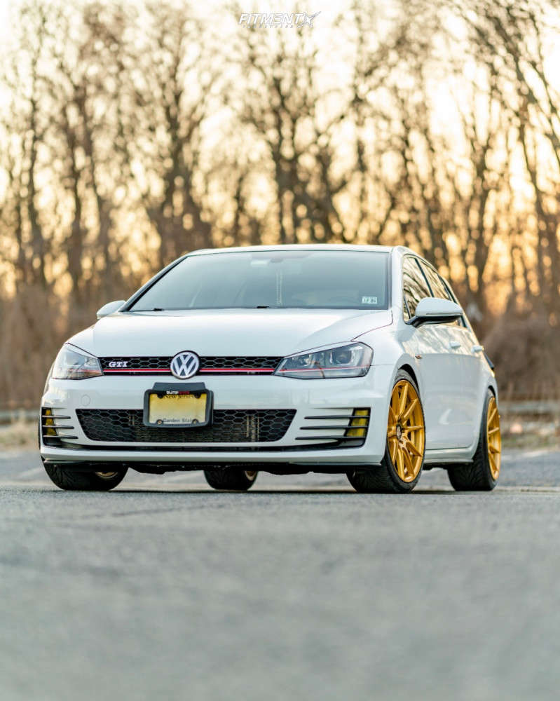 2016 Volkswagen GTI SE with 18x8.5 F1R F101 and Federal 225x40 on ...