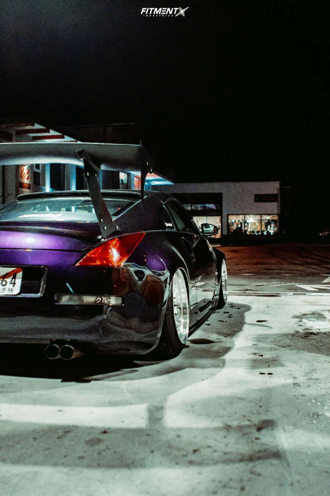 2004 Nissan 350Z Base with 18x10 Rota Mxr and Goodride 235x40 on Air ...