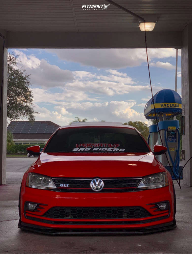 2017 Volkswagen Jetta GLI with 18x9.5 7Twenty Style 55 and Achilles ...