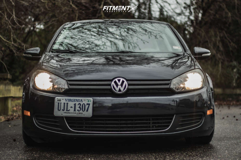 2012 Volkswagen Golf Base with 18x8.5 Rotiform Las-r and Federal 215x35 ...