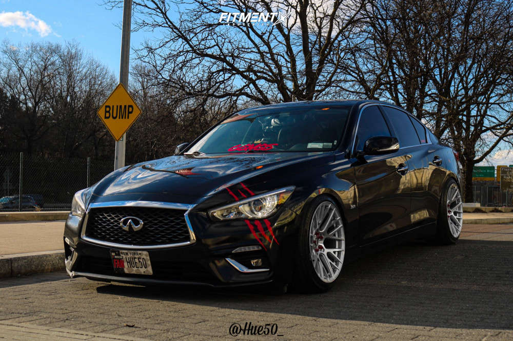 2018 INFINITI Q50 Luxe with 19x10.5 ESR Rf11 and Federal 245x40 on ...