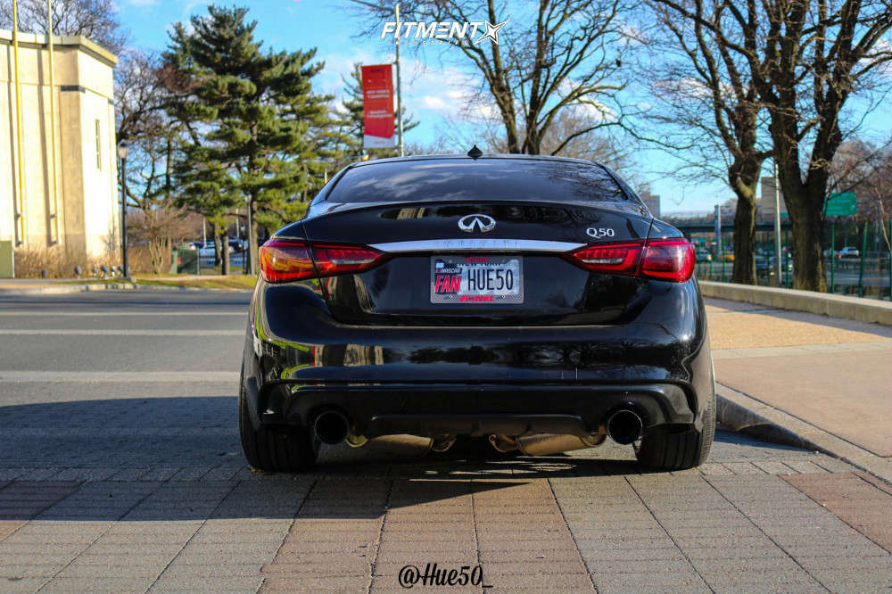 2018 INFINITI Q50 Luxe with 19x10.5 ESR Rf11 and Federal 245x40 on ...